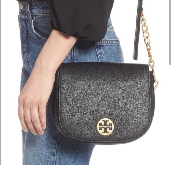 Tory Burch | Bags | Tory Burch Everly Pebbled Leather Saddle Crossbody ...